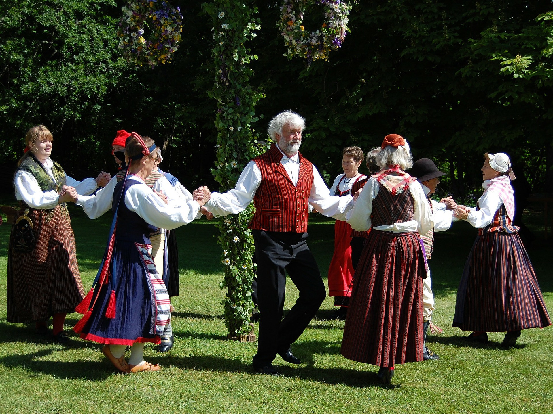 Octobre Bleu : Danses Folkloriques - | ST BREVIN LES PINS
